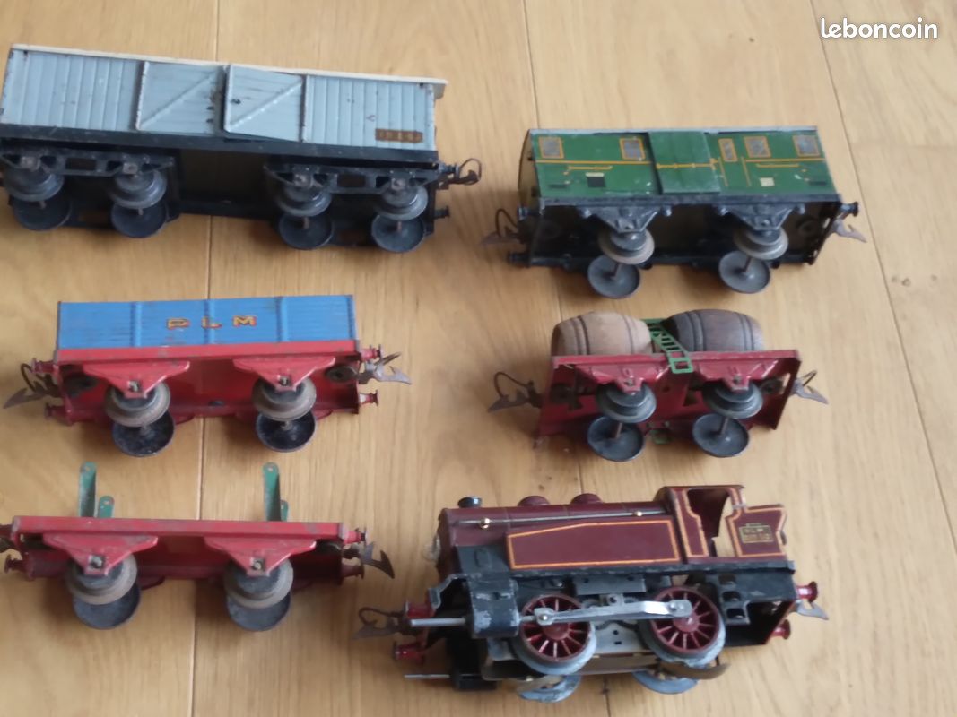 Lot hornby wagons et loco PLM échelle O - Modélisme
