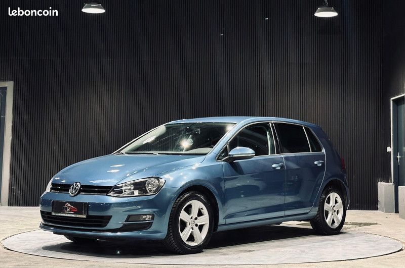 Volkswagen GOLF VII 1.2 TSI 105CH BLUEMOTION TECHNOLOGY CONFORTLINE 5P ...