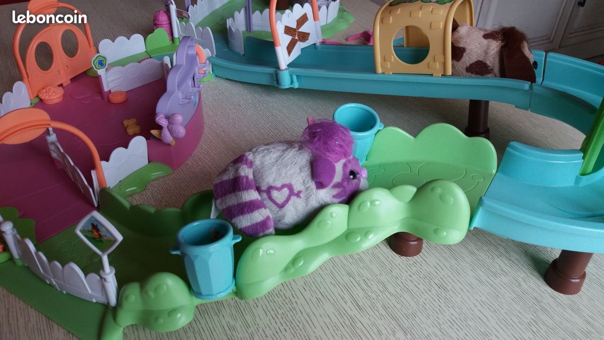 Circuit avec 3 Zhu zhu Pets Hamster - Jeux & Jouets