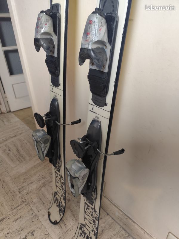 Ski Rossignol Scratch Pro JR 150 - Sport & Plein air