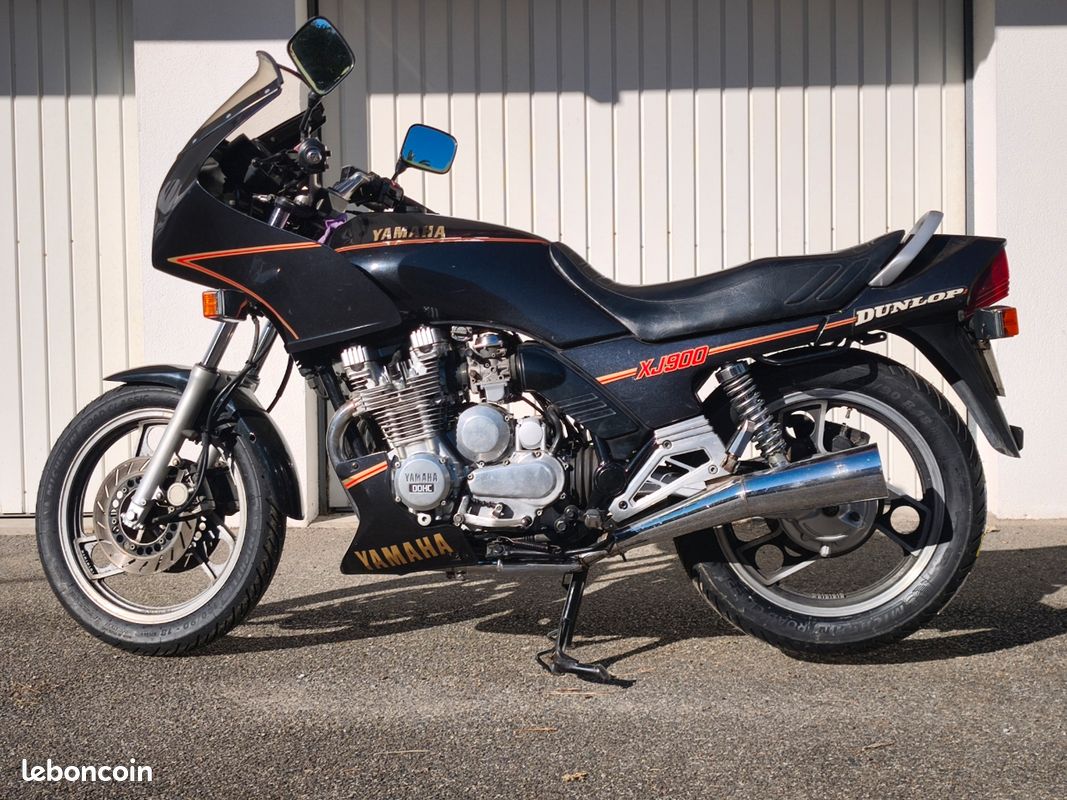 Yamaha XJ 900 N - Motos