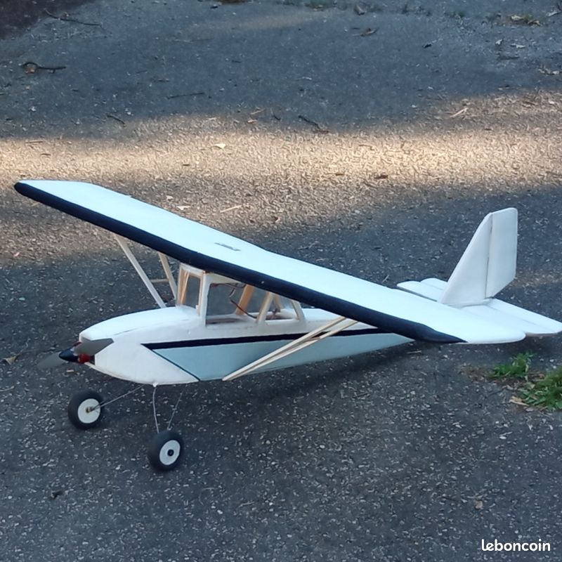 Avion parkflyer type brousse aile haute 1m40 brushless 3 axes + 4 ...