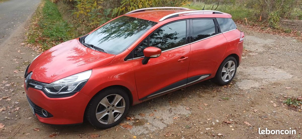 Clio 4 estate de 2014 - Voitures