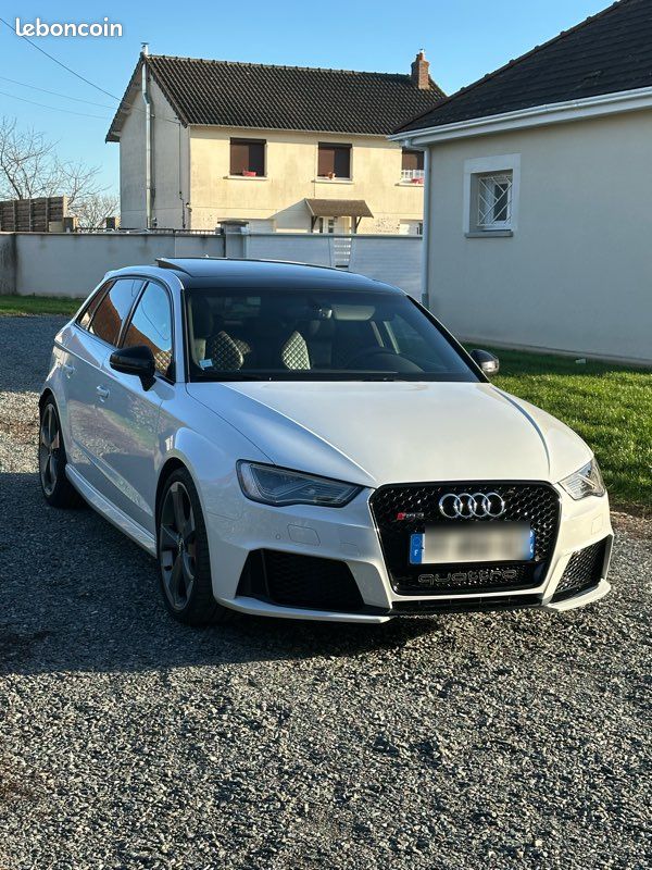 Audi rs3 - Voitures