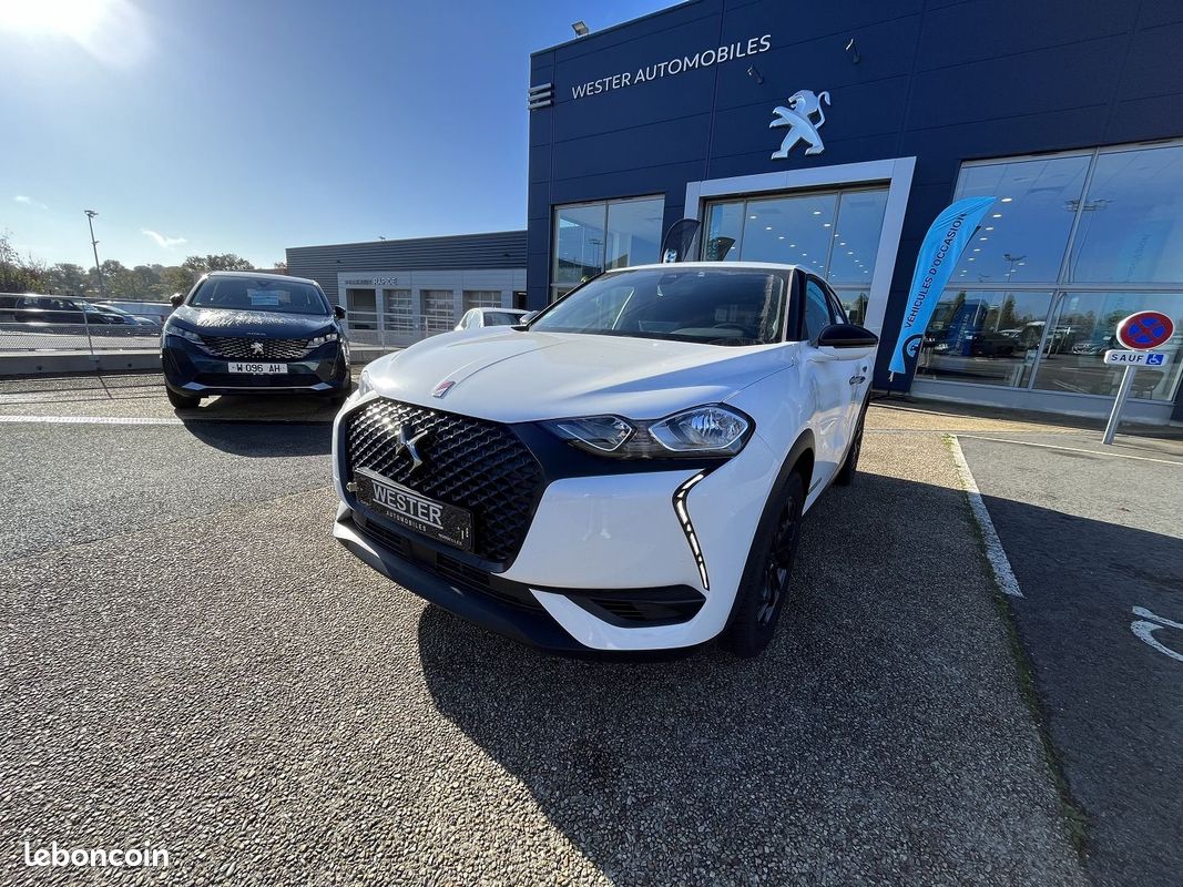 Ds DS 3 CROSSBACK PURETECH 100CH PERFORMANCE LINE 107G - Voitures