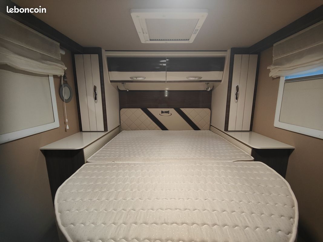 Magnifique Camping Car quasiment neuf - Caravaning