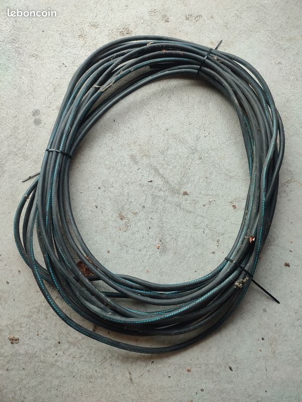 Câble électrique 3x6mm2 env 20m - Bricolage
