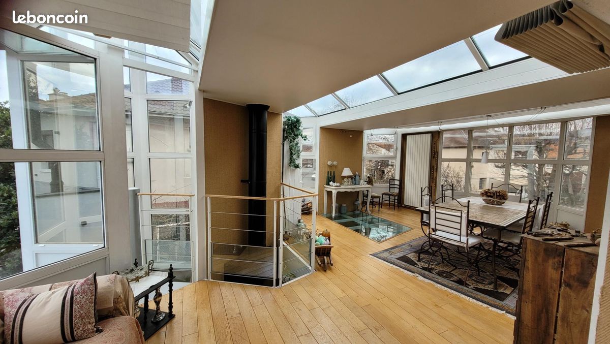 Villa 8 pièces 198 m² - Ventes immobilières