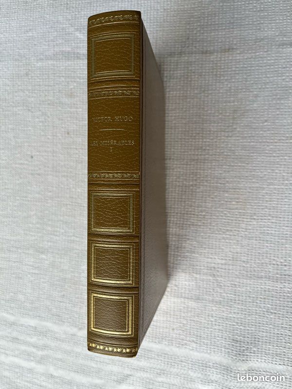 Les Misérables 1 Victor Hugo édition Rencontre 1968 - Collection