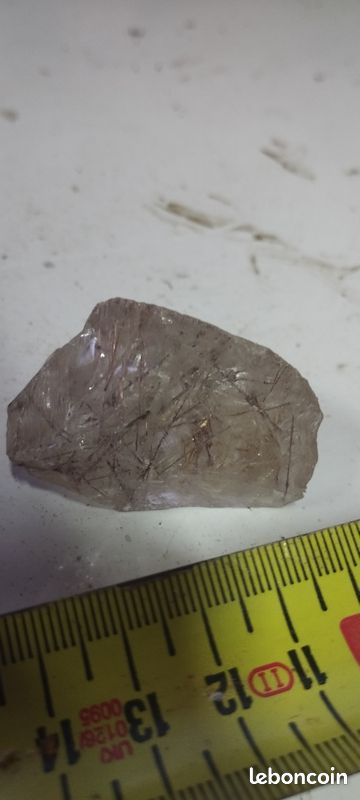 Pierre de quartz de tourmaline - Collection