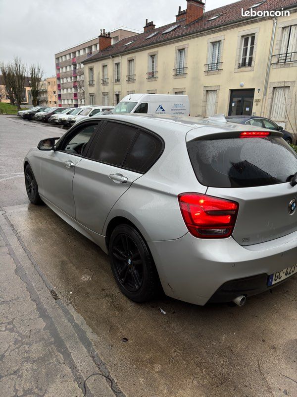 Bmw serie 1 f20 Pack M - Voitures