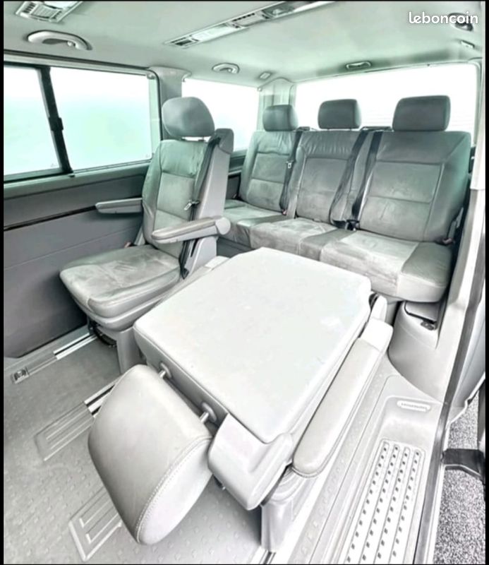 Volkswagen t5 multivan 2.5 tdi 174cv Highline 4x4 bon état général et ...