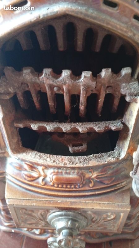 Fourneau décoratif en fonte - Électroménager