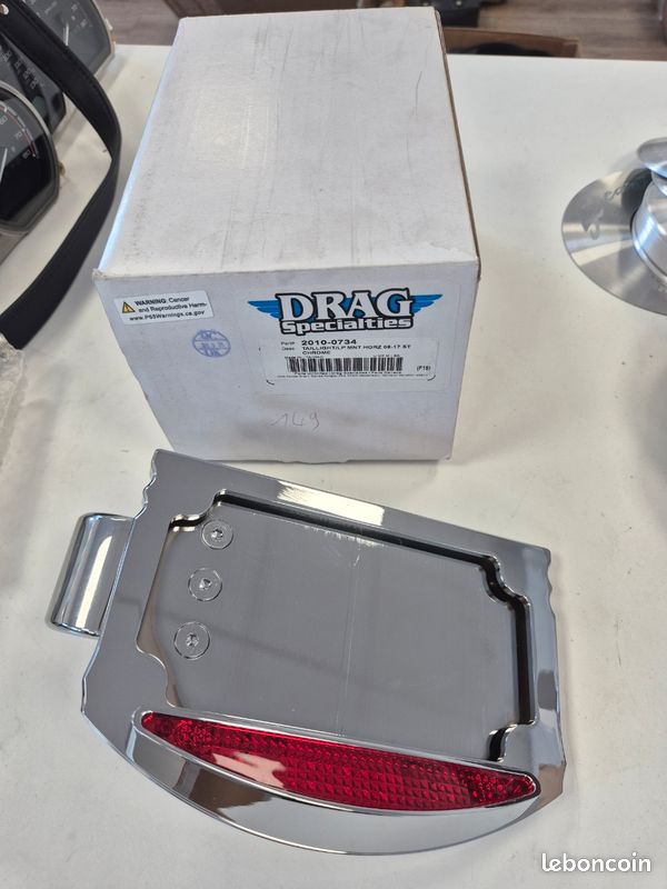 Support de plaque latéral 2008-2017 Harley-Davidson Softail ...