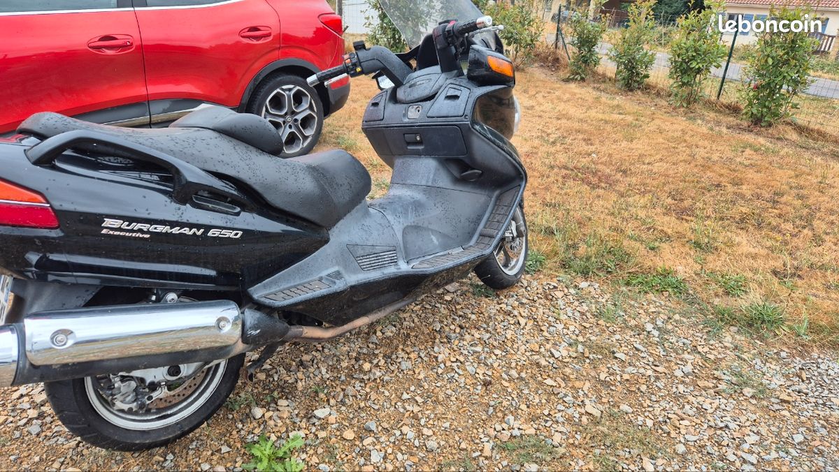 Scooter 2 roue - Motos