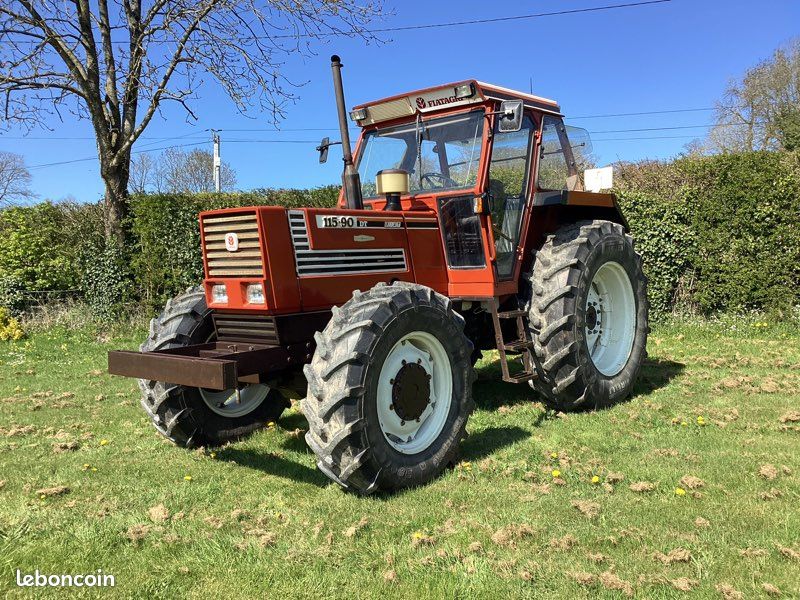 Tracteur. Fiat 115.90 - Tracteurs