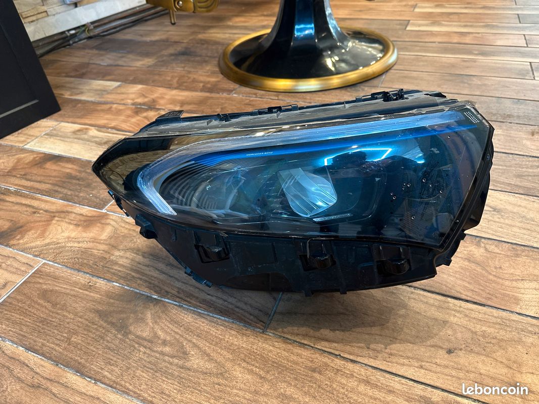 Phare mercedes EQA côté droit passager - Équipement auto