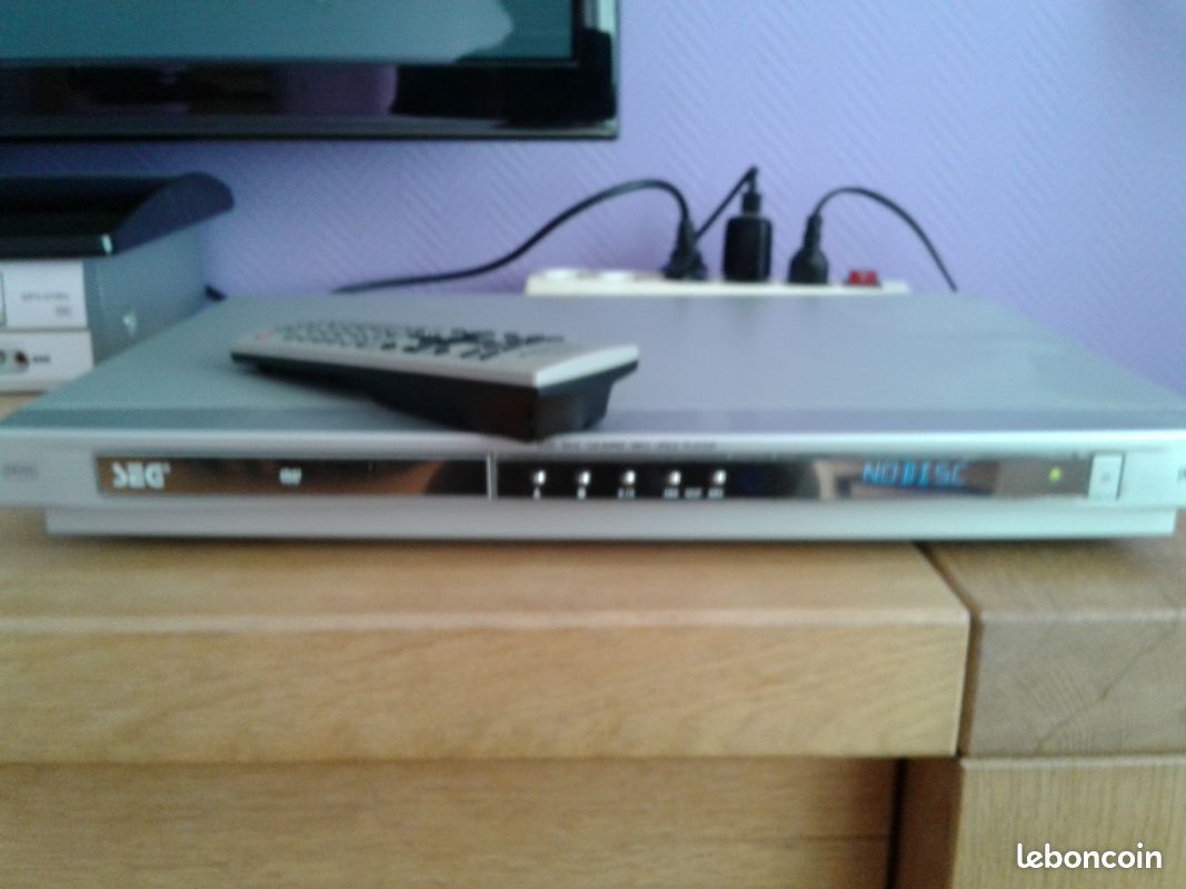 Lecteur DVD Divx SEG CD-R, RW, CD MP3, photo JPEG Compatible TBE ...