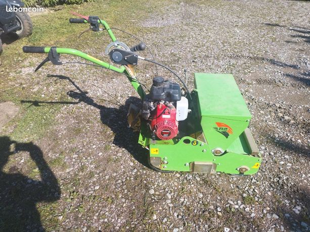 Engazonneuse d'occasion - Jardin & Plantes - leboncoin