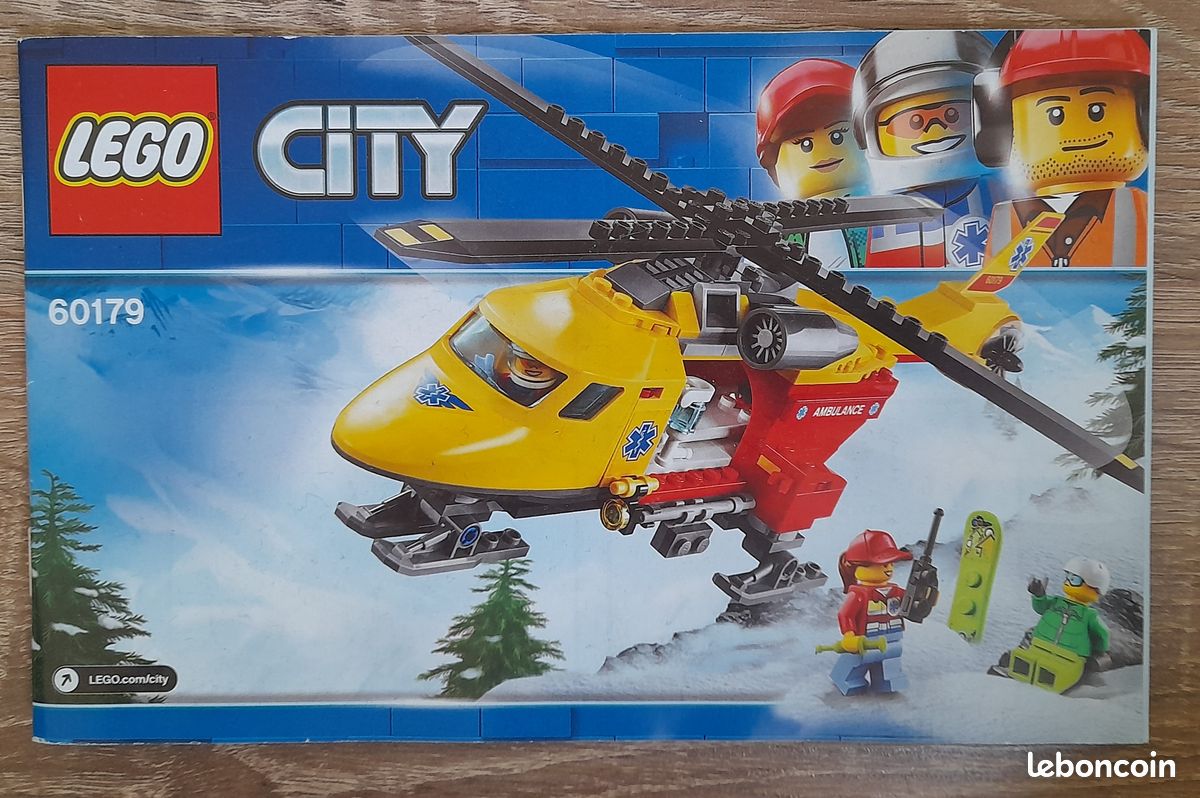 Lego City 60179 L'hélicoptère ambulance - Jeux & Jouets