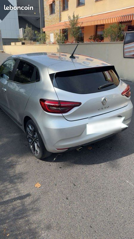 Clio 5 intense - Voitures