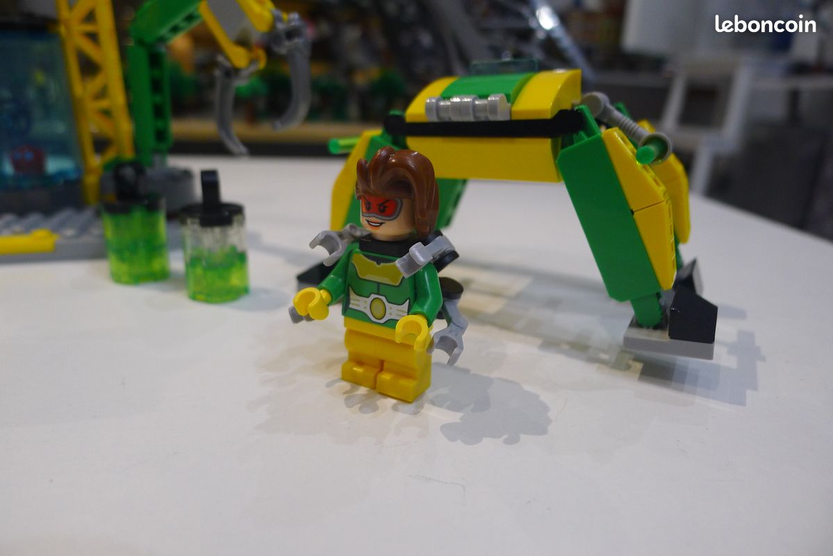 Lego 10783 - Marvel Spider-Man dans le labo de Docteur Octopus - Jeux ...