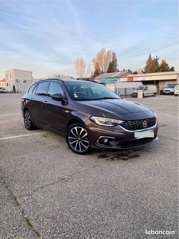 Fiat Tipo break 1.6 120 ch - Voitures