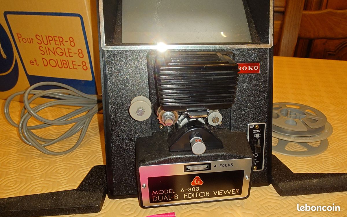 Visionneuse GOKO A-303 Dual-8 Single-8 Super-8 - Collection