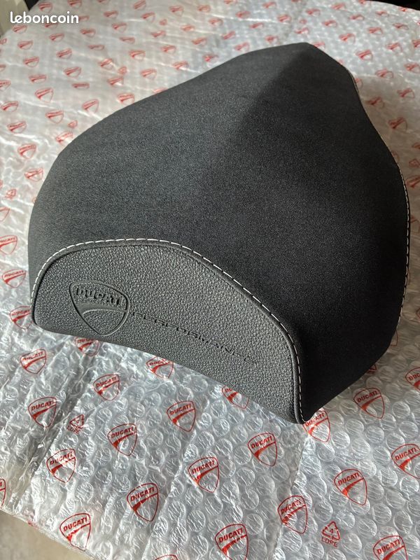 Selle passager Ducati Performance NEUF Streetfighter 848 1098 ...