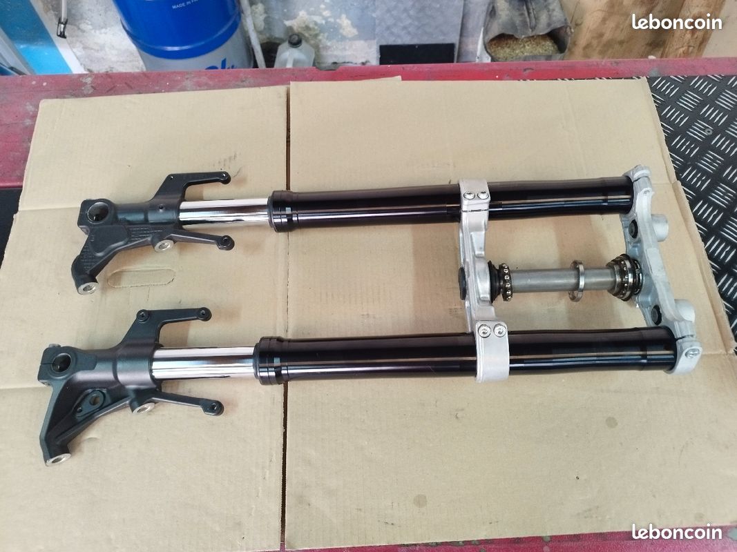 Fourche Tmax 530 560 2017/23 - Équipement moto