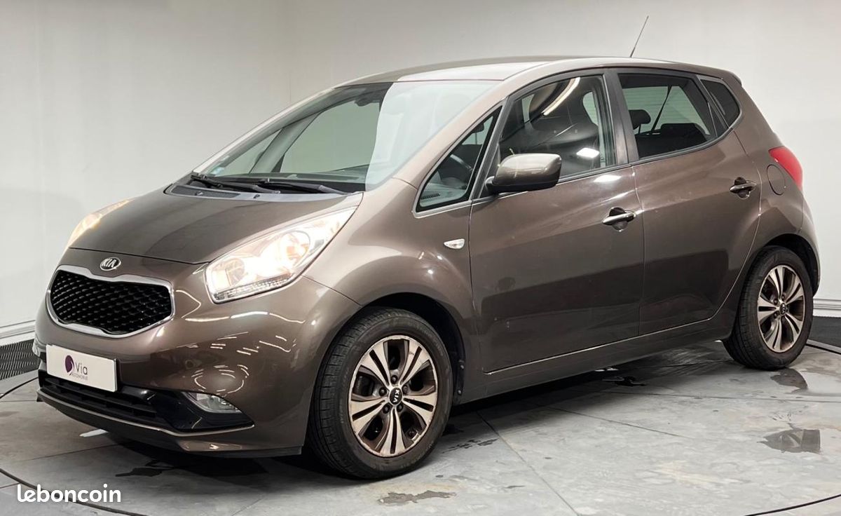Kia Venga 1.4 90 ch ISG Active - Suivi Kia 1er main - Voitures