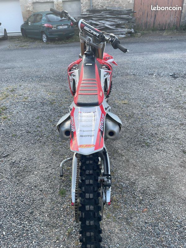 Honda 250 crf injection échange possible - Motos