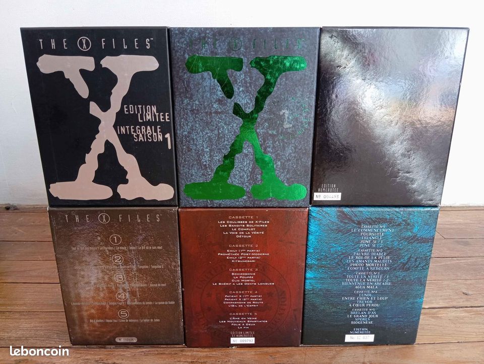 Lot VHS The X-Files - DVD - Films