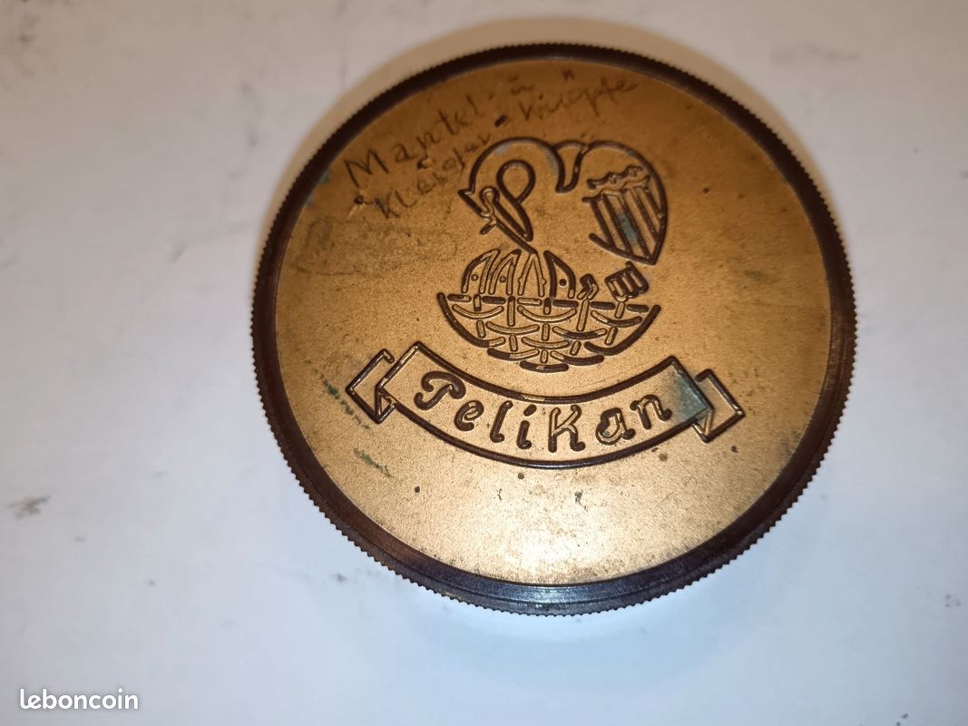MILITARIA WW2 allemand BOITE pelikan - Collection