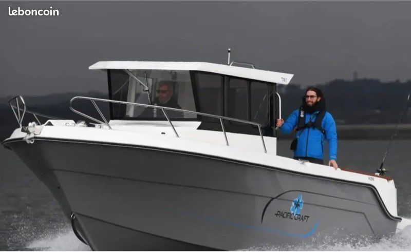 Pacific Craft 750 Timonier - Nautisme