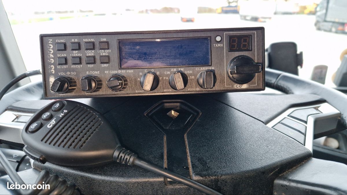 Cb crt 6900 n - Équipement auto