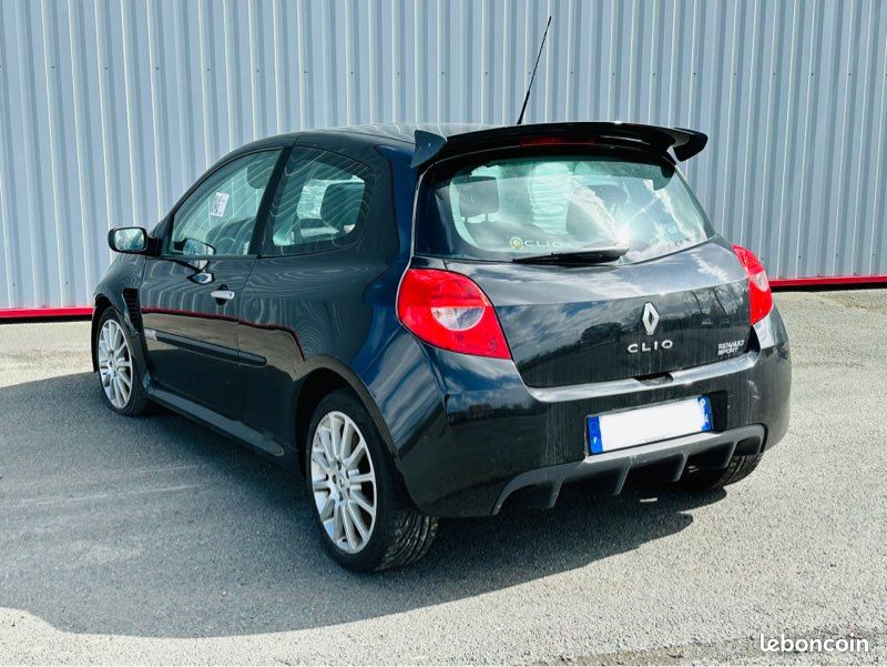 ♻️🔰 A la pièce Renault Clio 3 rs phase 1 197 cv 🔰♻️ - Équipement auto