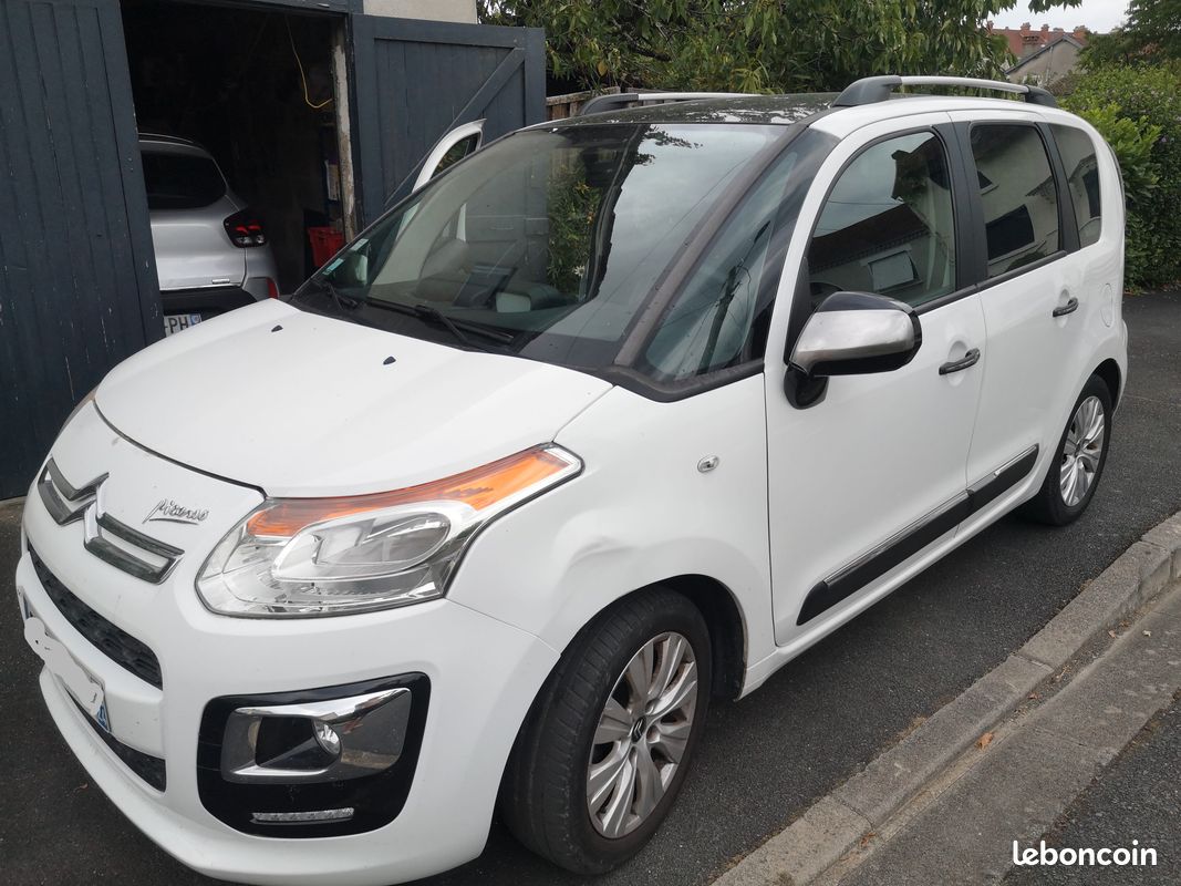 AV C3 Picasso Ess - Voitures