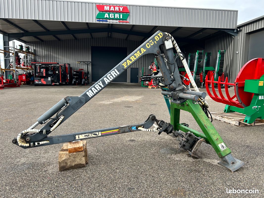 Grue forestière FARMA C3.8D – Occasion - Matériel agricole