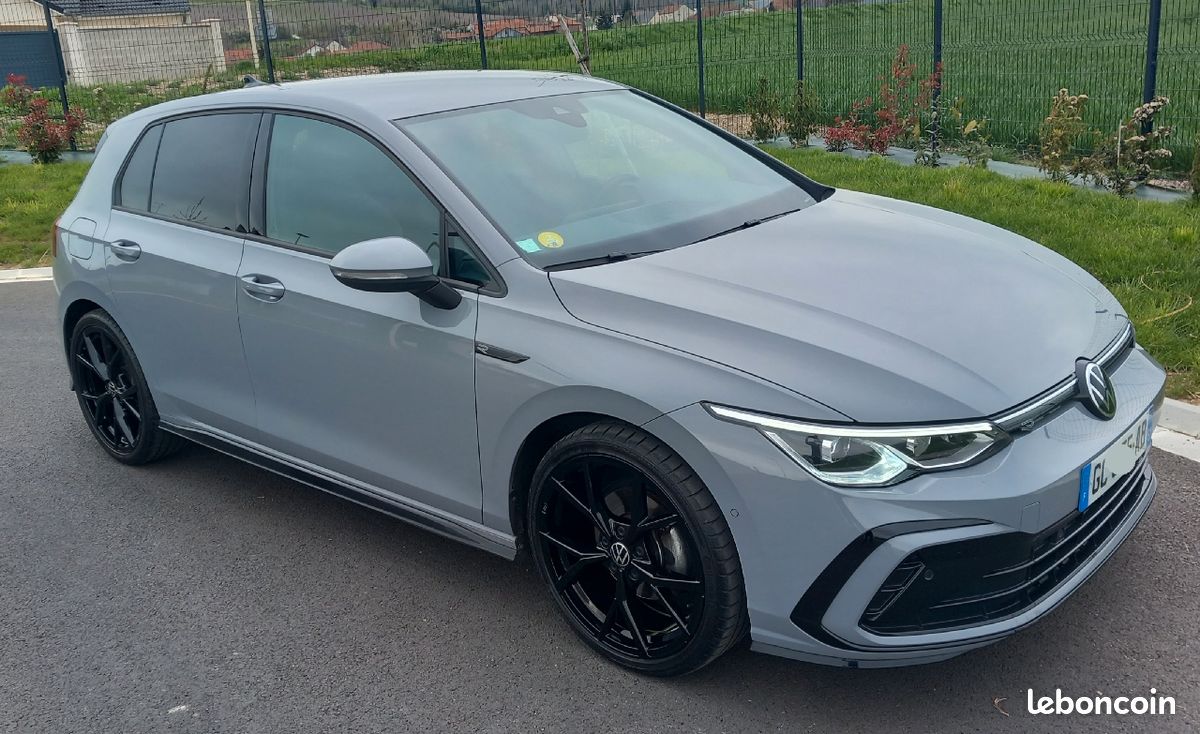 Golf 8 R-line - Voitures