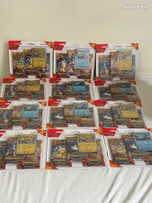 Case Pokémon 12 tri packs étincelles déferlantes - Jeux & Jouets
