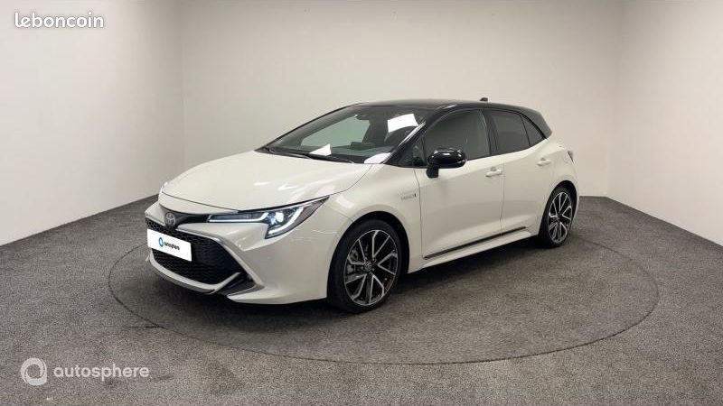 Toyota Corolla 122h Collection MY21 - Voitures