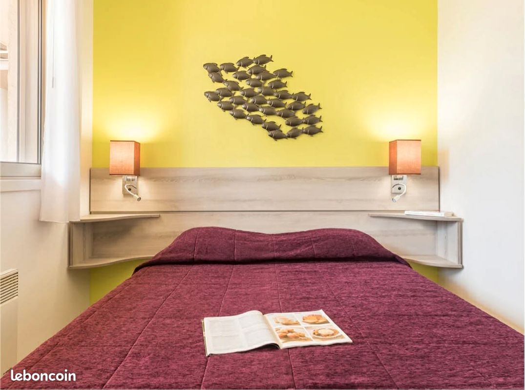 St Raphaël 5p. 2-9 Août 300m mer pisc prox port Sta Lucia et commerces ...