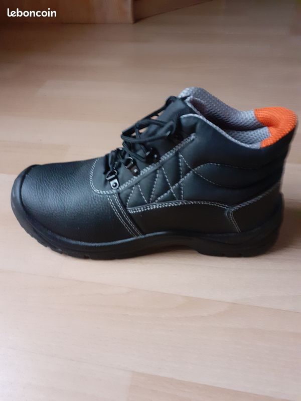 Chaussures de sécurité S1P SRC montantes Master Taille 43 NEUVES ...