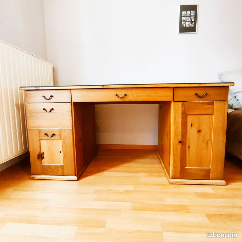Bureau double caisson avec plateau en verre trempé IKEA modèle ALVE ...