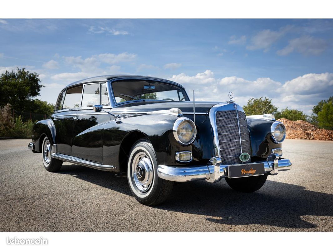 MERCEDES 300 Mercedes Benz 300D - Voitures