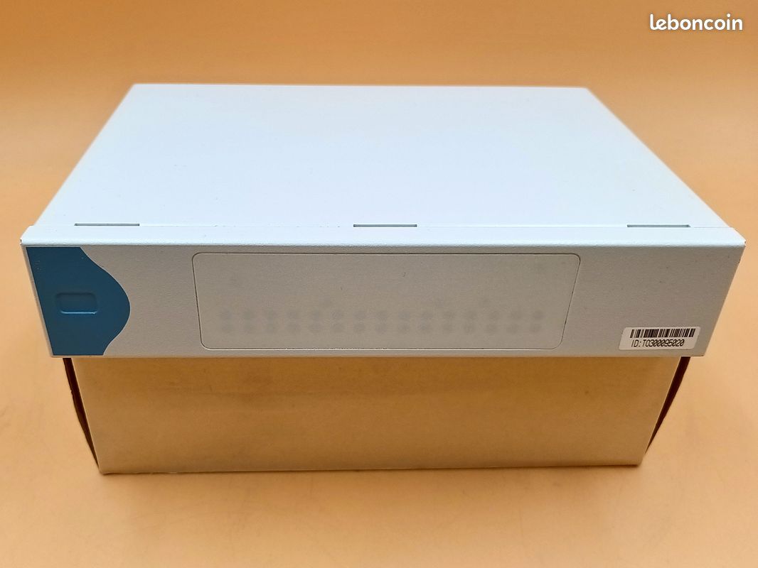 Router Fibre RAD ETX-203AX_SFR/H/GE30/2SFP/4UTP - Accessoires informatique