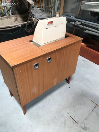 Singer Starlet Machine 495 d’occasion