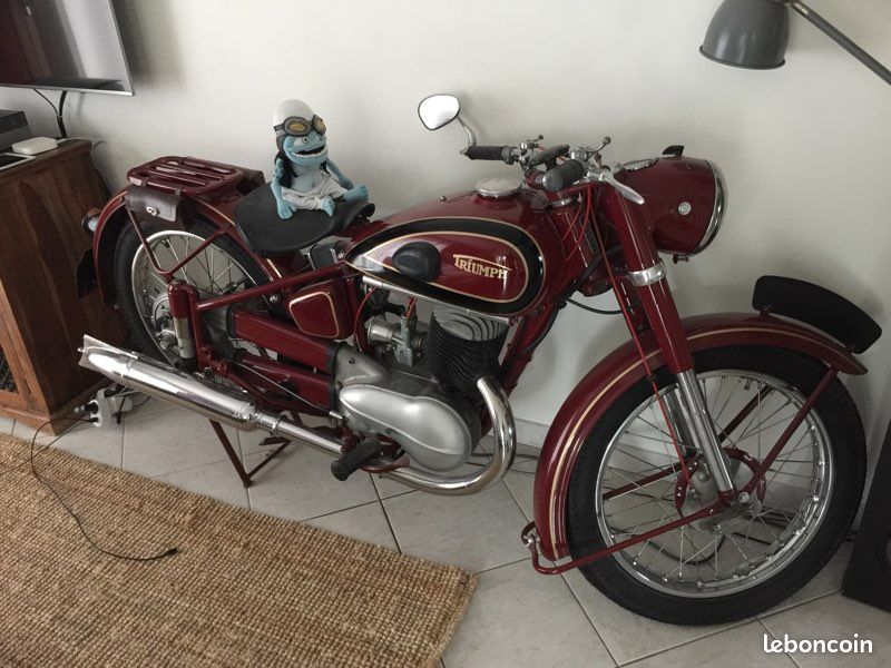 Triumph allemande Twn - Motos