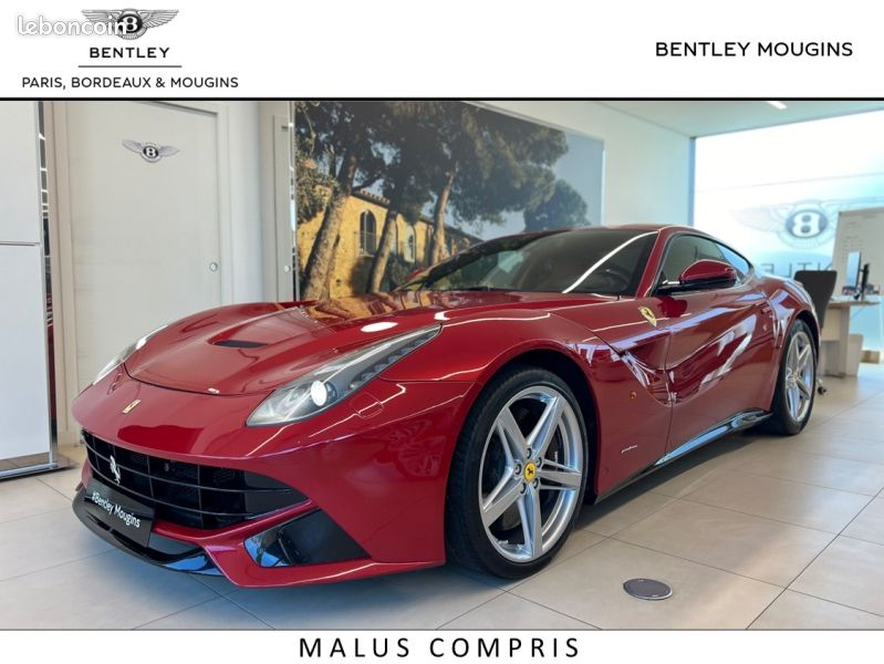 Ferrari F12 Berlinetta V12 6.3 740ch - Voitures